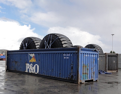 Motorsporten.dk - Bil nyt - Bridgestone henter verdens største dæk til ...